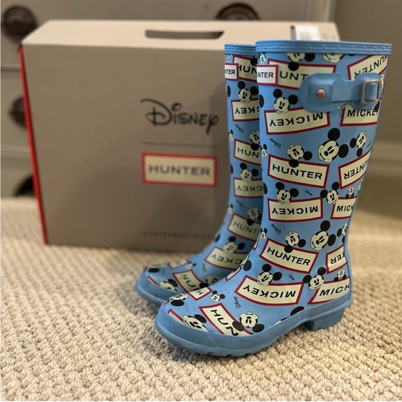Hunter | Shoes | Mickey Mouse Hunter Boots | Poshmark